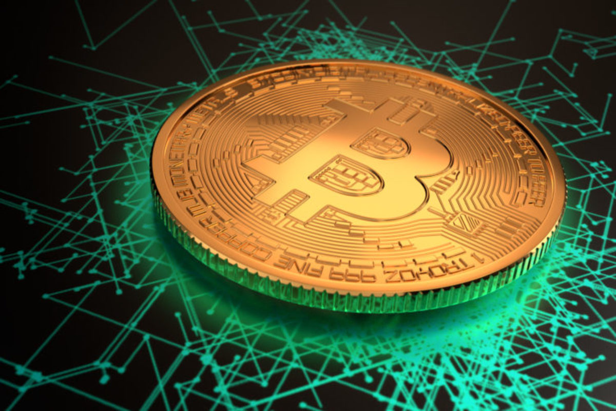 What is the Difference Between Centralized and Decentralized ... What is the Difference Between Centralized and Decentralized ...